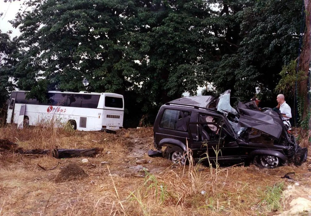 DE: WARUM SAGEN MANCHE, DASS FALCO SELBSTMORD BEGANGEN HAT? EINIGE ...